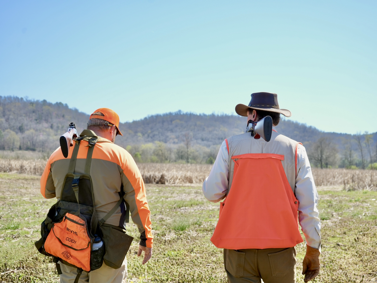 Alabama Luxury Quail, Pheasant & Deer Hunting Lodge - Family Expeditions
